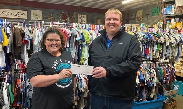 Rustic Hope Receives Donation – Mercer County Outlook