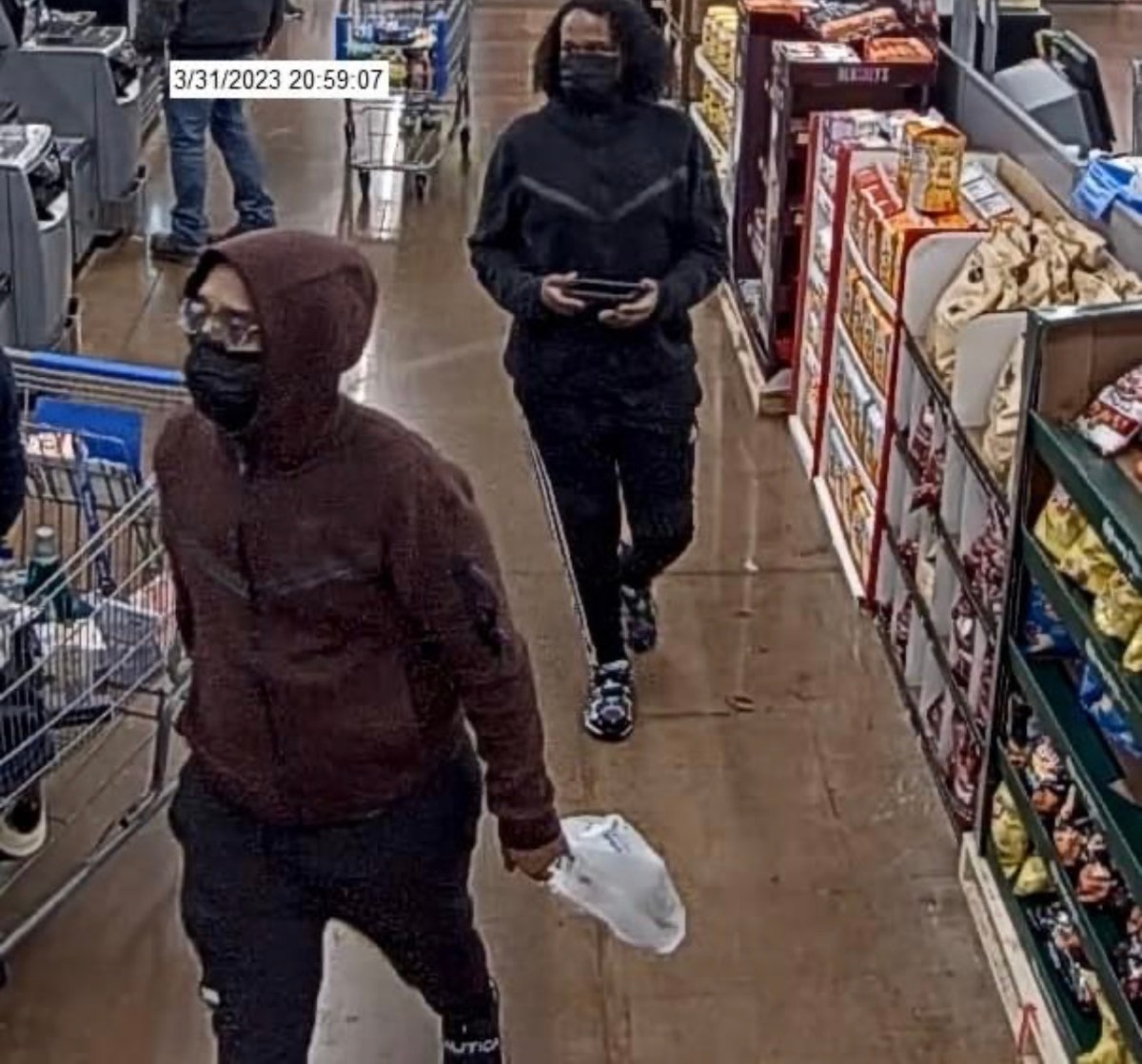 Findlay Police Looking For Two Suspects – Mercer County Outlook