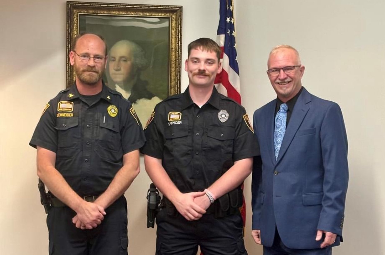 Wapakoneta Hires New Patrol Officer – Mercer County Outlook