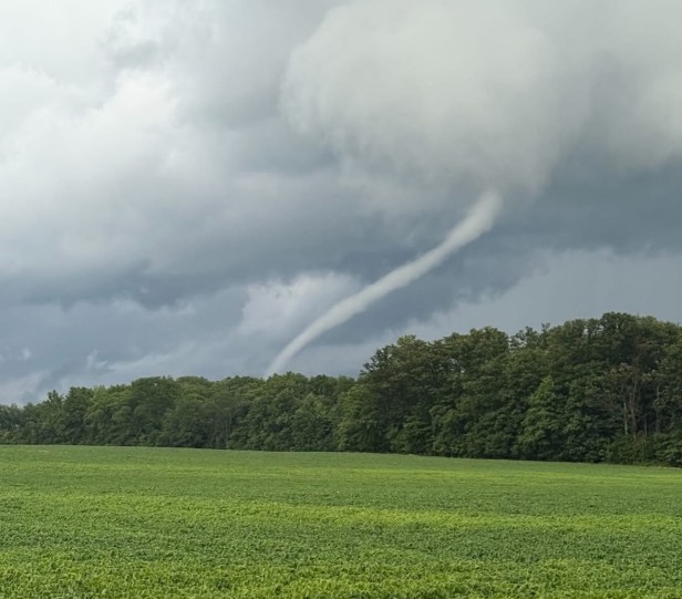 Tornado Reported Near Anna – Mercer County Outlook